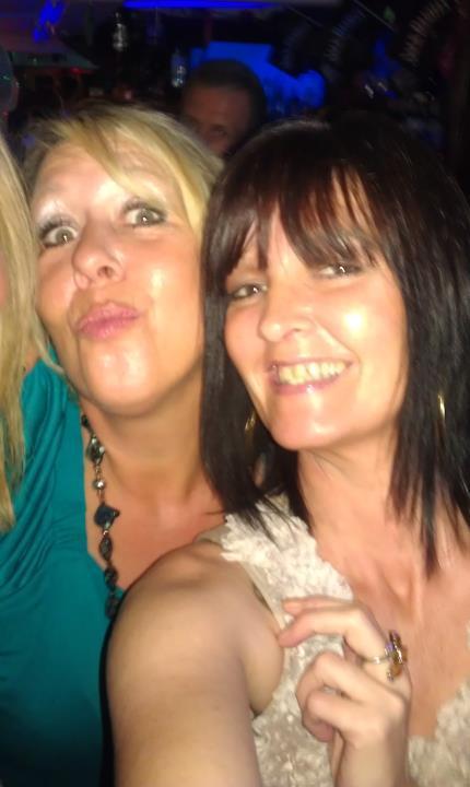 Local Hookup Tinaee2d18 52 From Barnsley Wants Casual Encounters