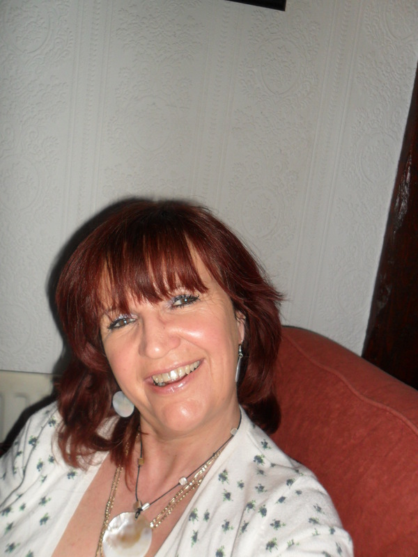 8ladydee58 51 From Newcastle Upon Tyne Is A Local Granny Looking For