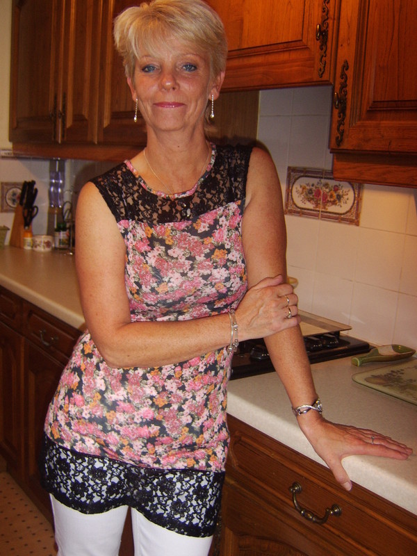 Happyjules 48 From Sheffield Is A Local Granny Looking For Casual Sex Happyjules 48 From Sheffield Is A Local Granny Looking For Casual Sex